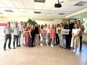 Vorstandsmitglied Brigitte Gierse tritt in den Ruhestand ein - AWO ...